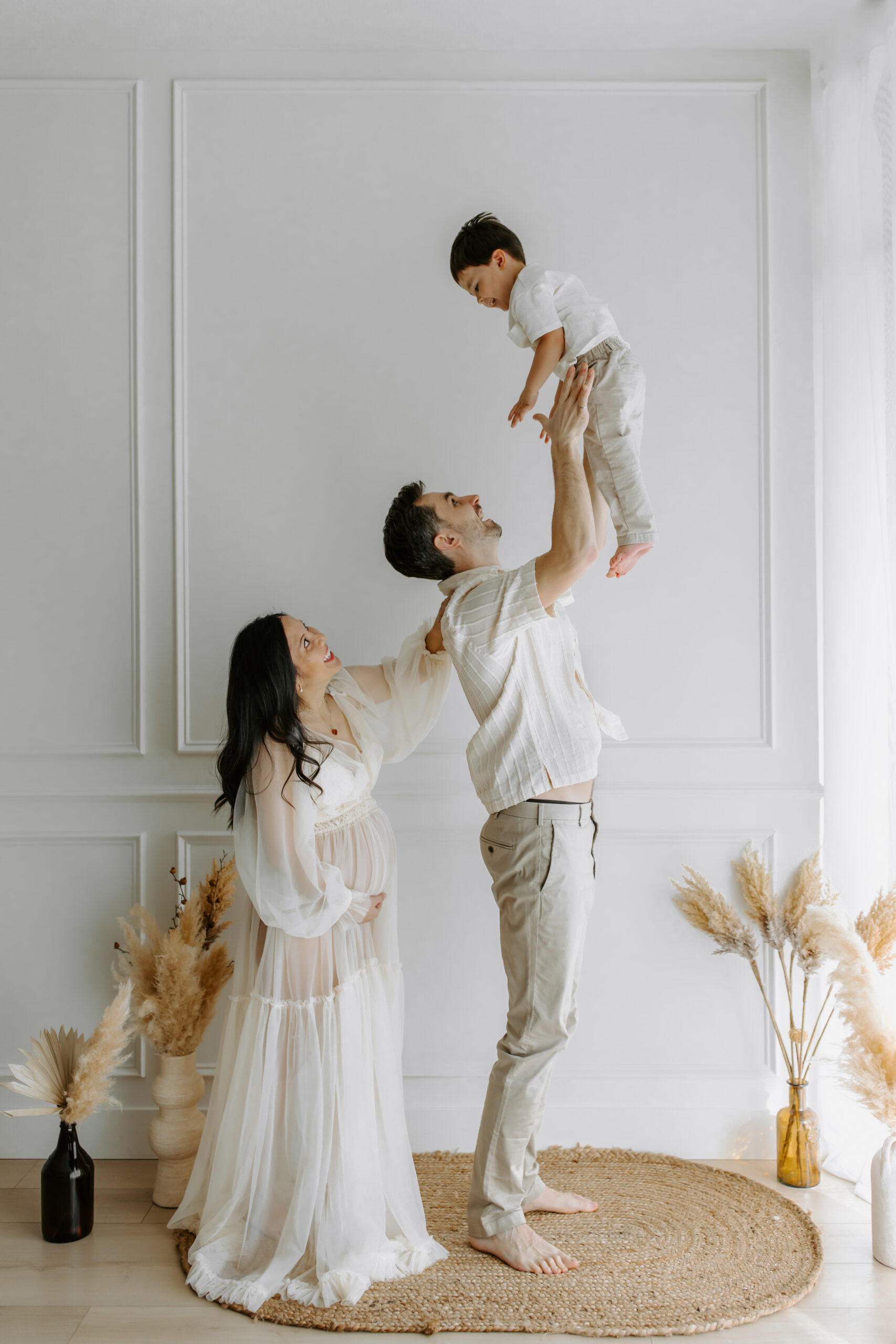 4 of My Go-To Studio Poses to Make Kids Laugh for Photos as a San Jose ...